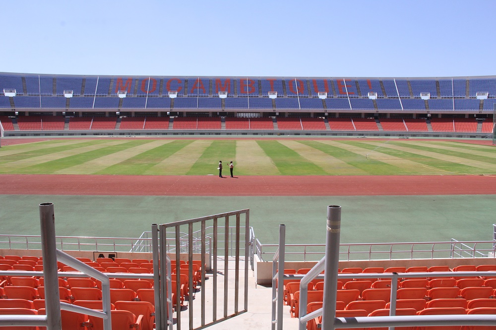 ESTÁDIO DO ZIMPETO ESPERA APROVAÇÃO PARA JOGOS DOS MAMBAS E AFROTAÇAS ...