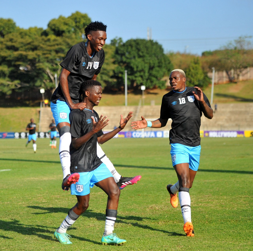 GOLO DE TALANE AFASTA COMORES - Jornal Desafio